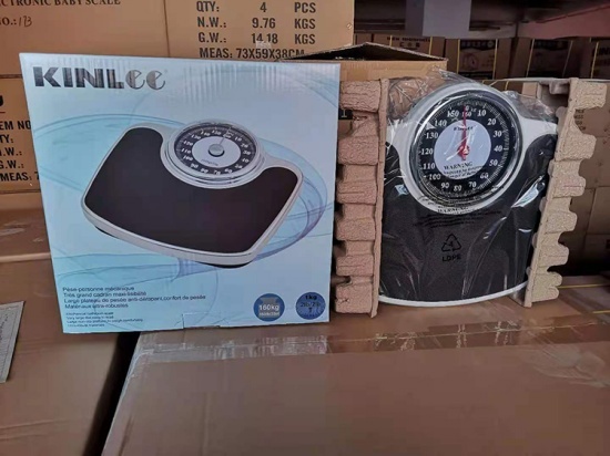 Mechanical body weight scale